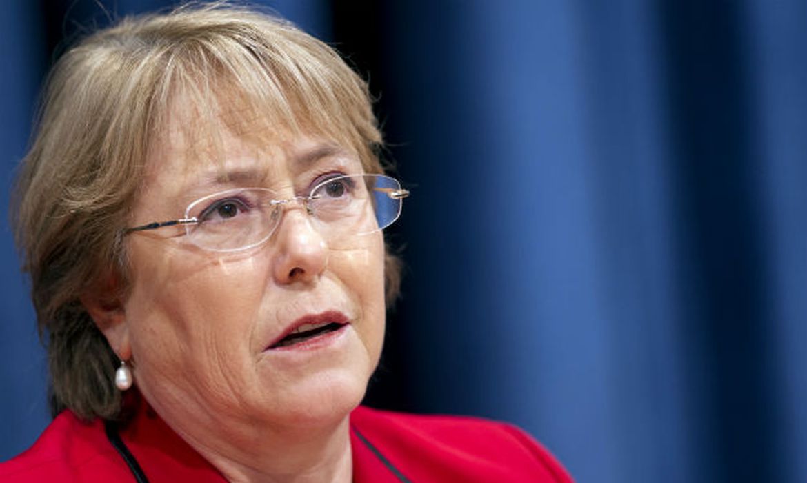 Bachelet diz que pandemia dá lição sobre importância de investimentos ...